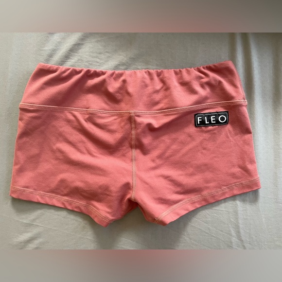 Fleo | Shorts | Fleo Size Large Mauve Withered Rose Og Shorts Bounce ...